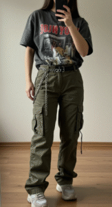 20 Grunge Outfits for That Rebellious Vibe | Edgy 90s-Inspired Fashion ...