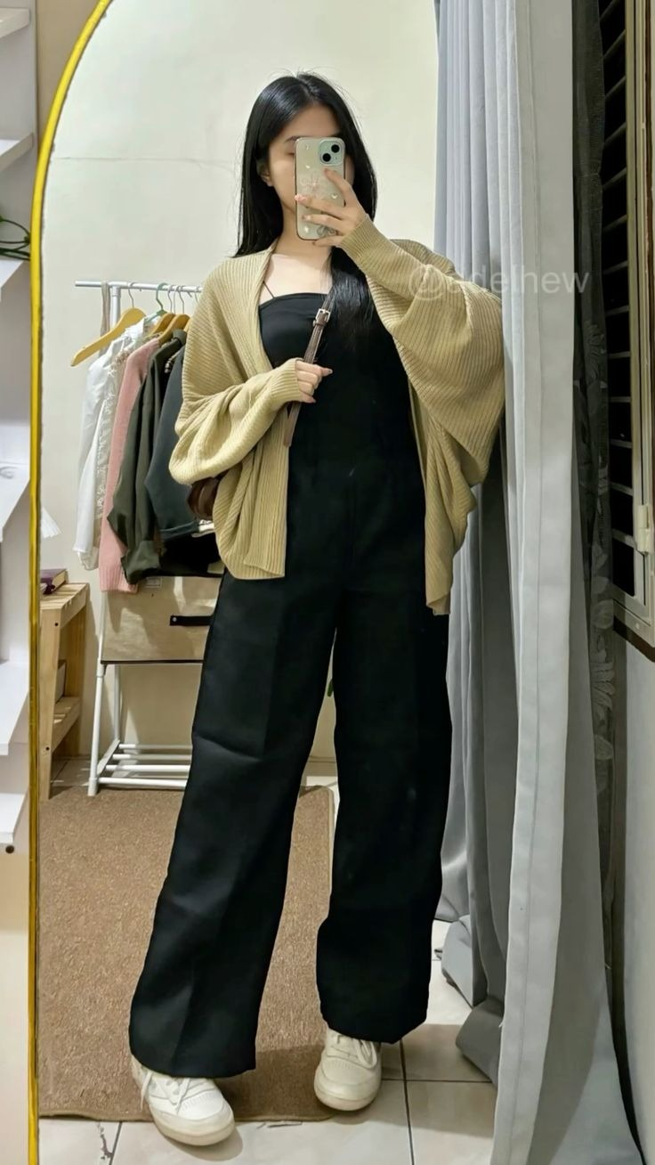 20 Cozy And Chic Fall Swag Outfits To Turn Heads This Season 2025 ...